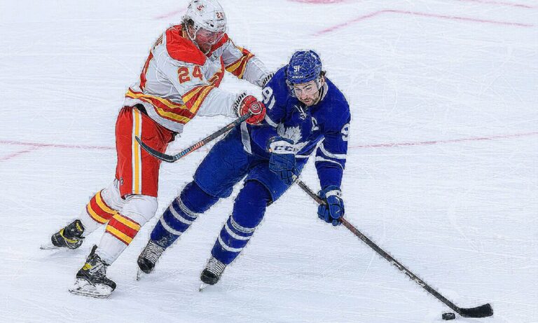 What is Cross Checking in Hockey? - Gaimday